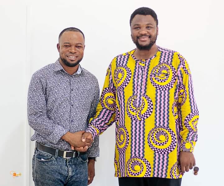 Emmanuel Kwaku Boam (left), Pru East NDC Parliamentary Candidate with ...